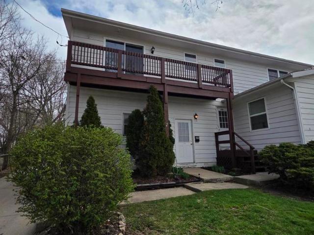 608 N Washington Ave, Uppr, Batavia, IL 60510 | MLS #12609 | Compass