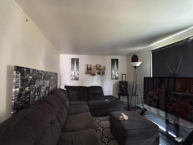608 N HURON Street