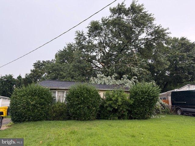 608 New Jersey Ave NE, Glen Burnie, MD 21060