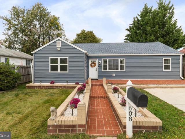 608 NE Blue Ridge Avenue NE