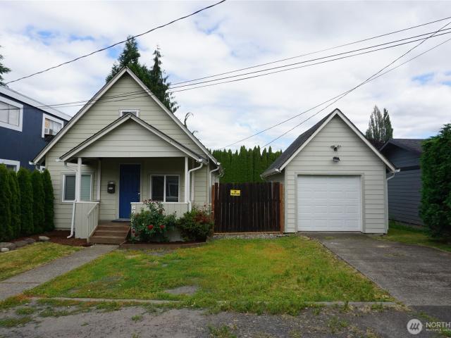 608 S 6th Ave