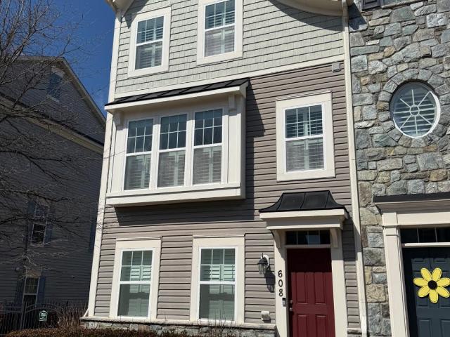 608 S Cherry Grove Ave, Annapolis, MD 21401 | MLS #MDAA2140 | Compass
