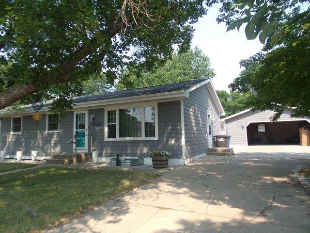 608 S Edgerton St, Mitchell, SD 57301