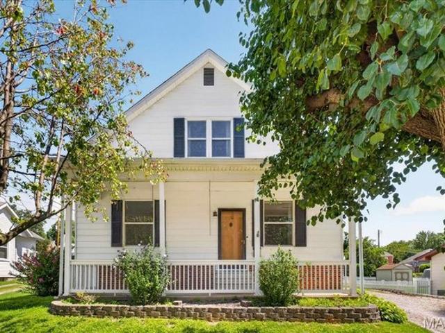 608 S Rapp Ave, Columbia, IL 62236