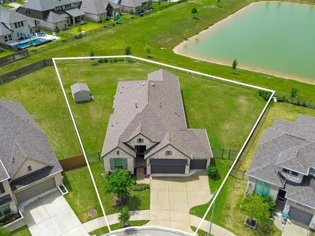 608 Santa Rosa Hls Dr, Katy, TX 77493 | MLS #10650 | Compass