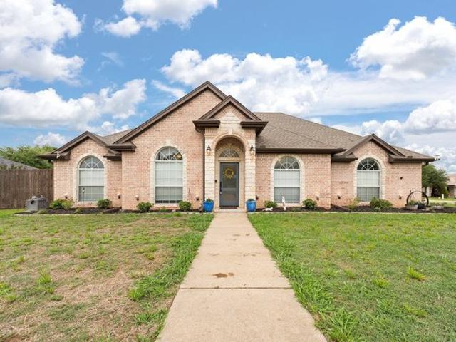 608 Spring Creek St, Keene, TX 76031