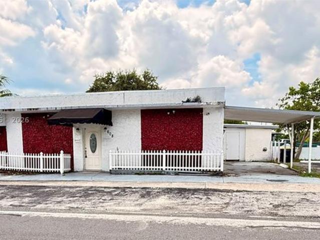 608 SW 12th Ave, Dania Beach, FL 33004