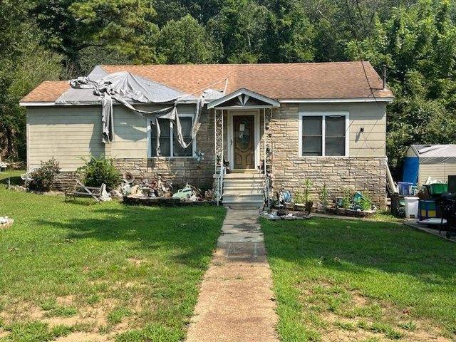 608 Sweetwater Ave, Florence, AL 35630