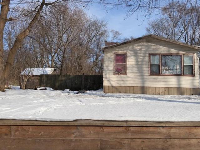 608 Pickard St, Kalamazoo, MI 49048