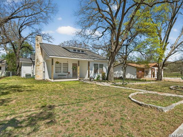 608 River Rd