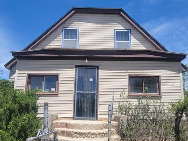 608 W 4th St, Walsenburg, CO 81089