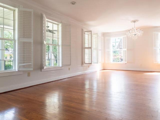 608 W College