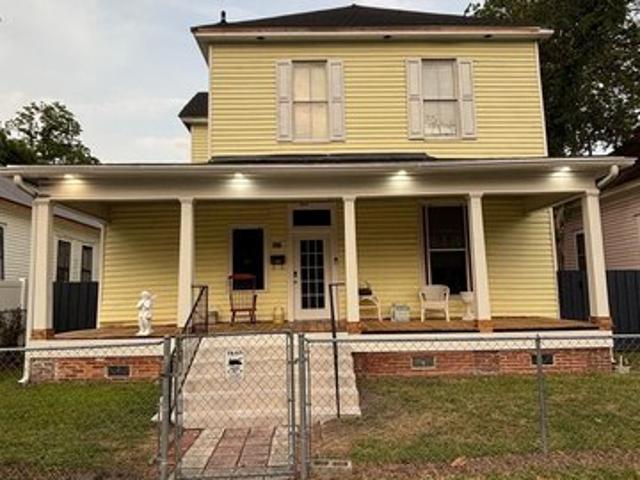 608 Ware St, Waycross, GA 31503