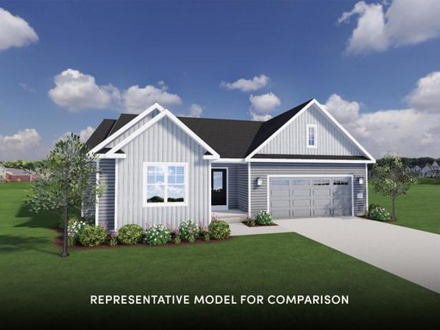 608 Winterberry Dr, Waukesha, WI 53188