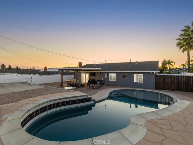 608 Thornhurst Ave, Glendora, CA 91741 | MLS #CV26046 | Compass