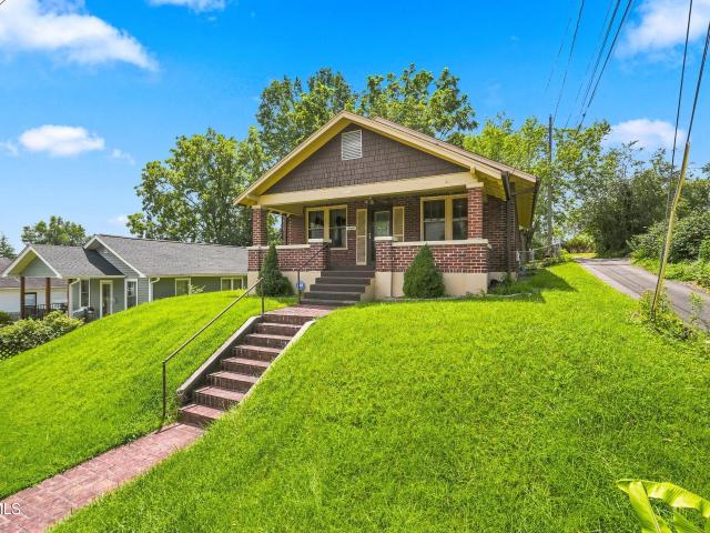 608 Vernon Street
