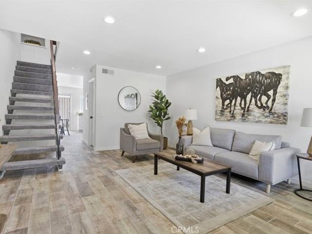 6094 Orange Ave, Cypress, CA 90630