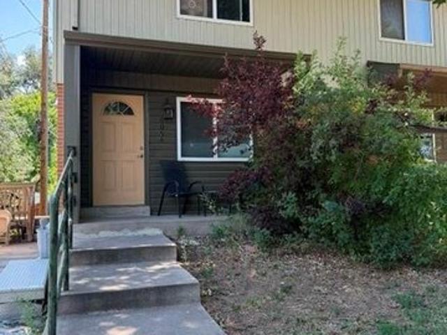 6094 S Spotswood St, Littleton, CO 80120