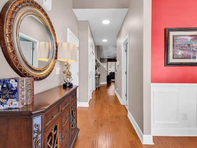 6095 Catalina Dr. 812