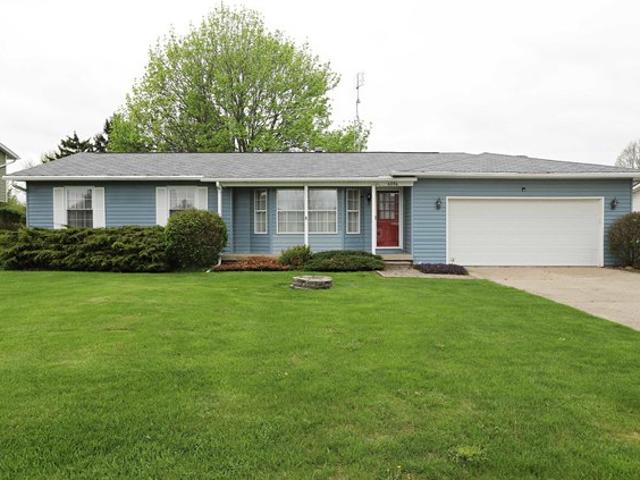 6096 King Arthur Dr, Swartz Creek, MI 48473