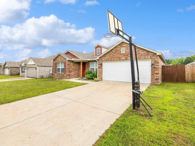 6096 Saddle Hill Drive