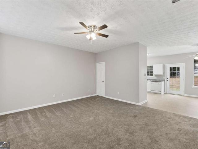 6097 Camden Forrest Cove