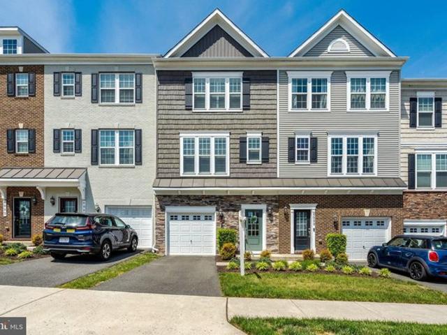 6097 Camerons Ferry Dr, Haymarket, VA 20169