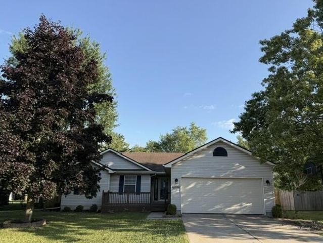 6098 Hedgerow Cir, Grand Blanc, MI 48439