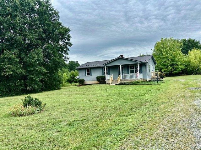 6099 Clays Mill Rd, Scottsburg, VA 24589