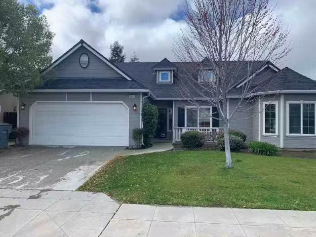 60900288 3095 N Pearwood Ave