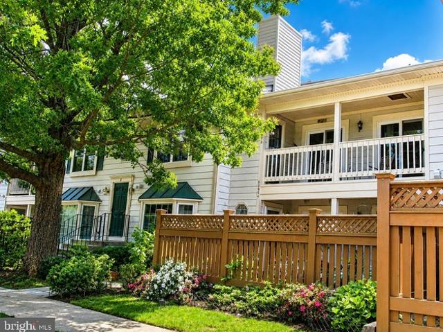6090 Essex House Sq Unit B, Alexandria, VA 22310