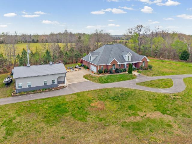 6091 Harmony Grove Rd