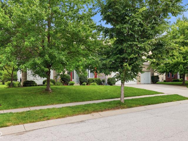 6092 Catlin Lane