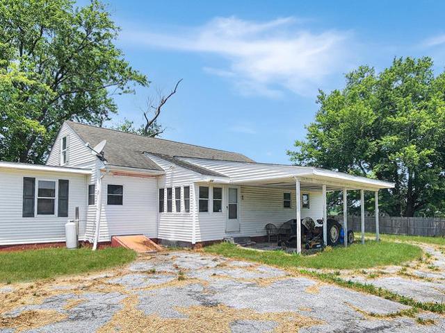 6092 Worcester Highway