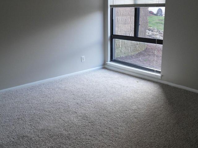 6093 Majors Lane # 4J4