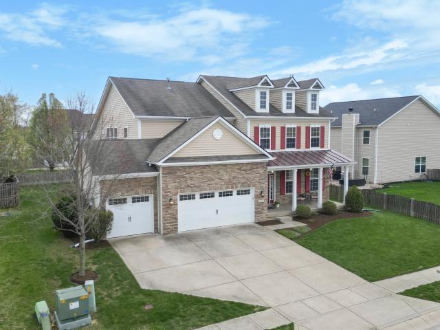 6093 Mountain Hawk Drive