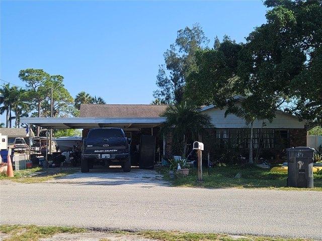 609 1st Ave NW, Ruskin, FL 33570