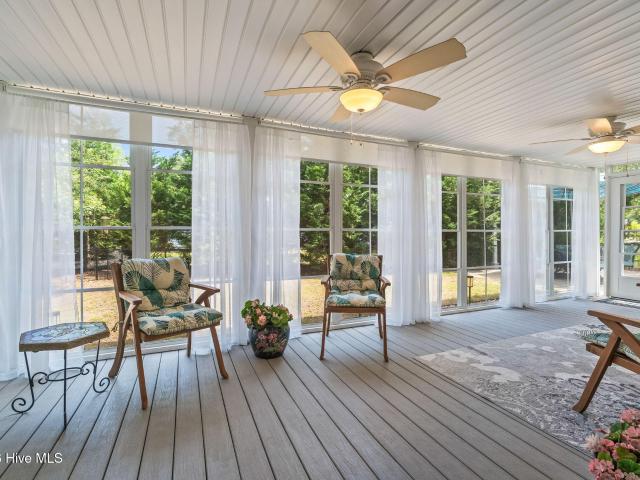 609 Camellia Lane