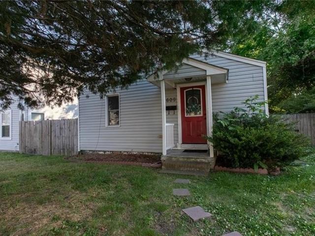609 Allen St, Hampton, VA 23669