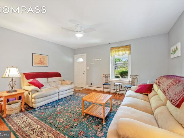 609 Ardross Ave, Ambler, PA