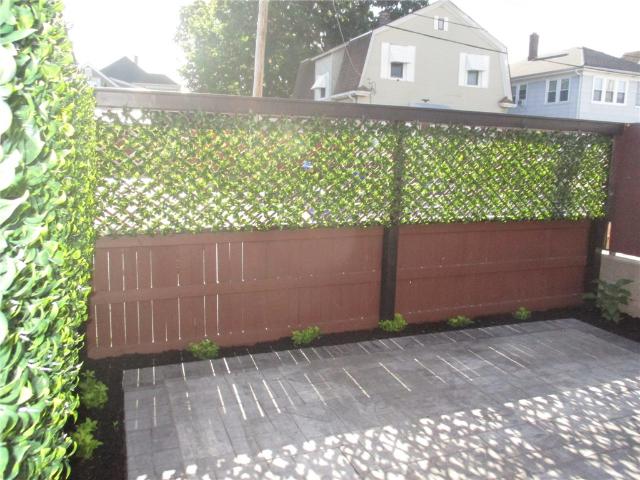 609 Armistice Boulevard