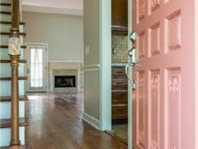 609 Boyd Mill Ave # 1
