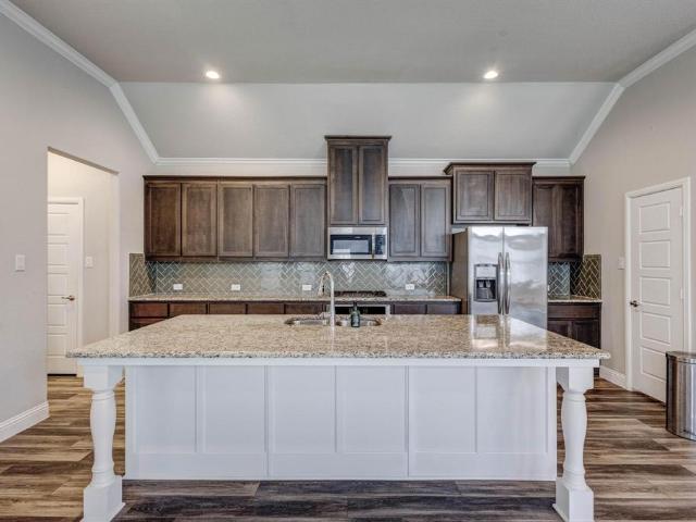 609 Boardwalk Way