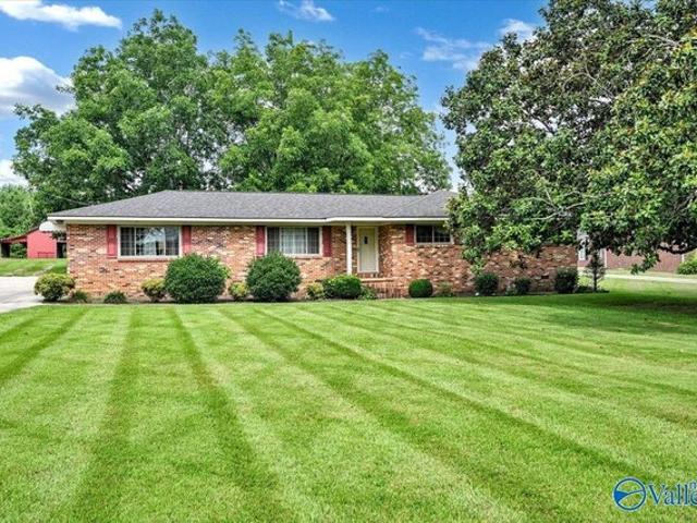 609 Bethel Rd NE, Hartselle, AL 35640