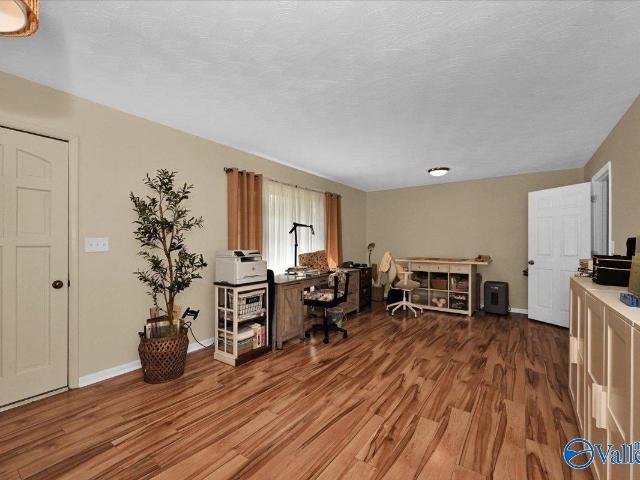 609 Bethel Road NE