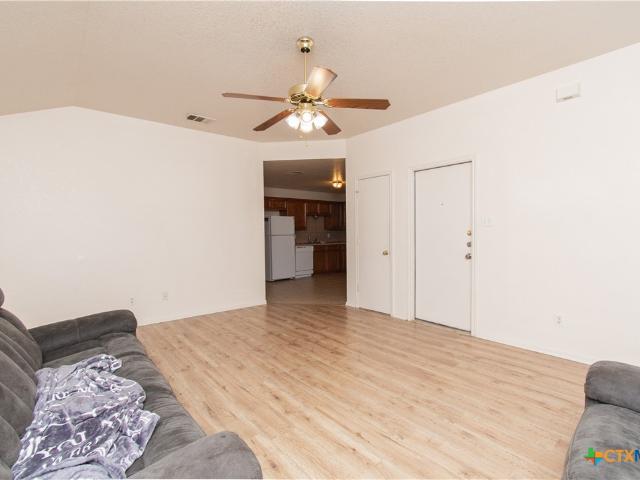 609 Bermuda A