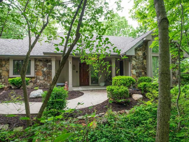 609 Bittersweet Lane