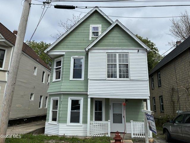 609 Bluff Ave, Schenectady, NY 12303