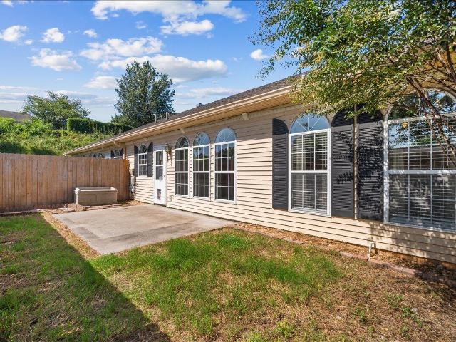 609 Black Oak Drive