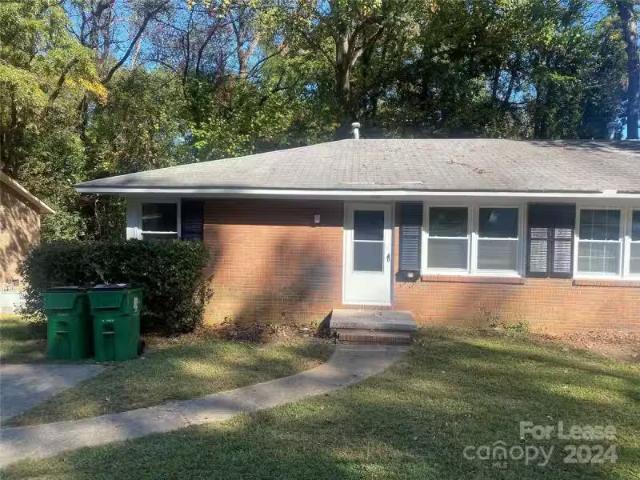 609 Blendwood Drive, Charlotte, NC 28215